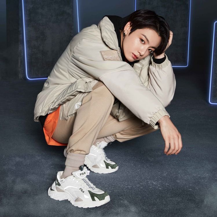 Hsu Thinzar (@Kimjelikook) | Twitter