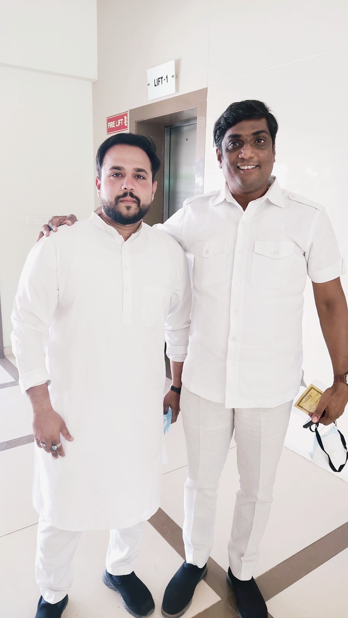 Kadir Shaikh on Twitter: "गुजरात प्रदेश के पूर्व प्रमुख सर @arjunmodhwadia जी गुजरात कांग्रेस के ...