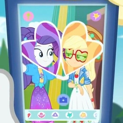 Rarity And Applejack Love