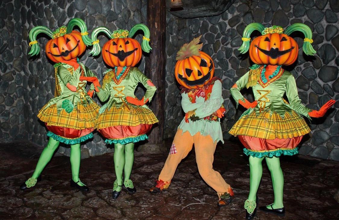 CharactersPhotosBlog on Twitter: "“Discover bewitching Selfie Spots ...