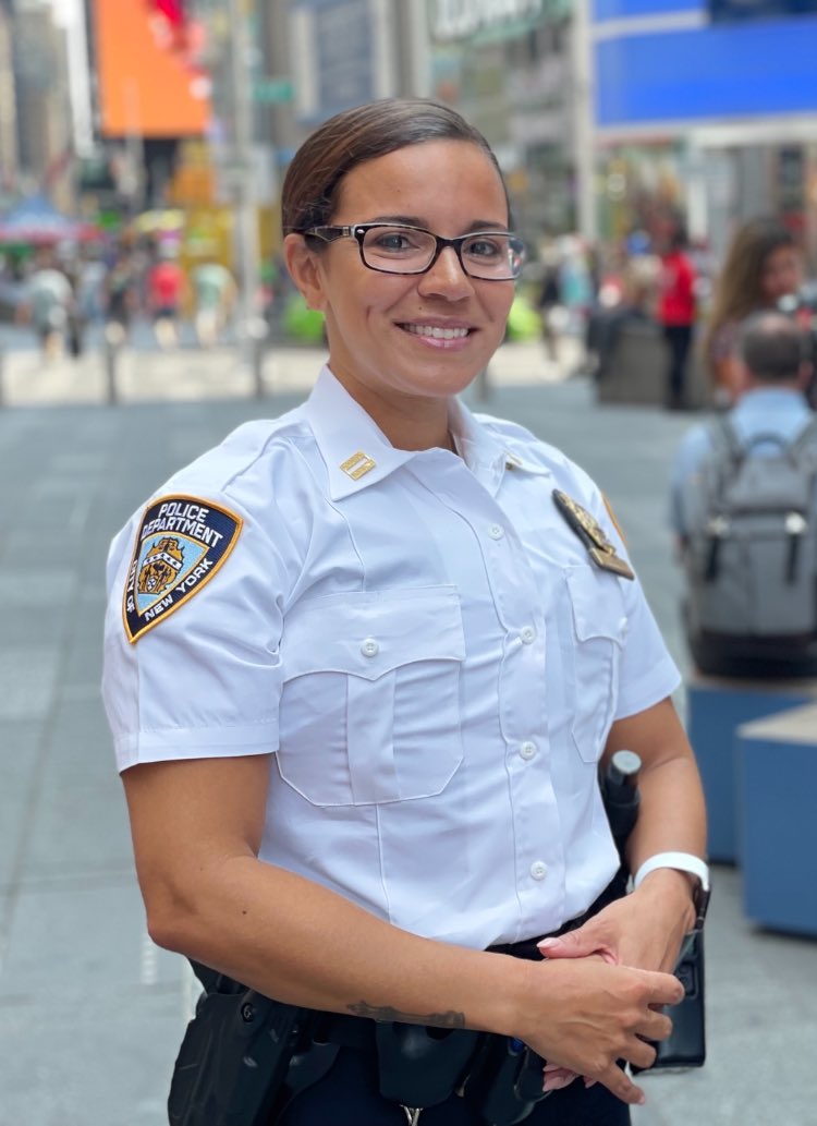 Nypd Lieutenant Uniform