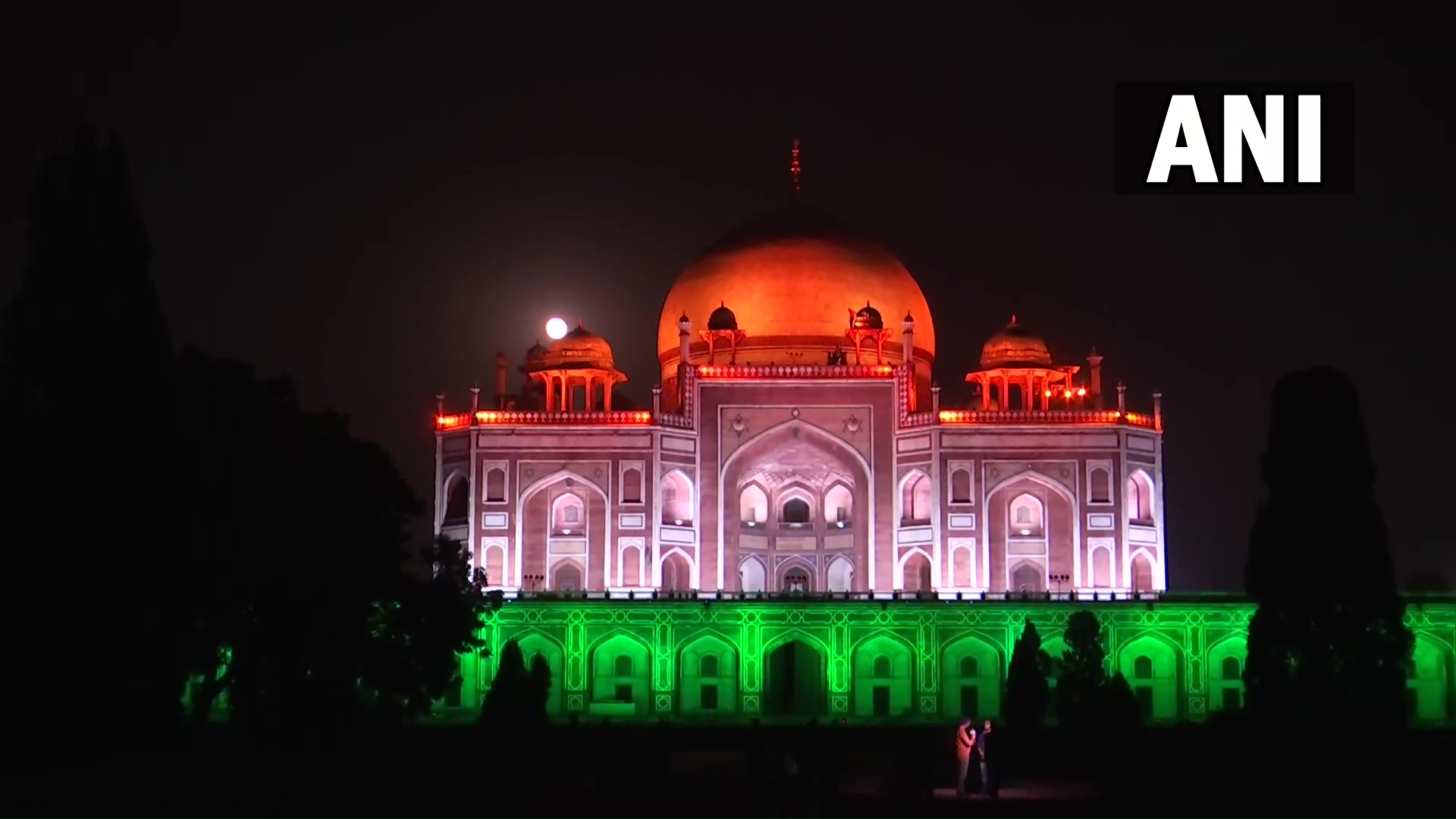 Humayuns Tomb At Night