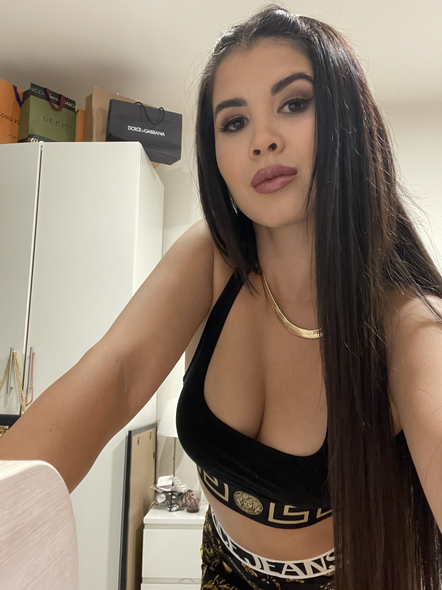 TW Pornstars - Lady Dee Official. Twitter. 😋🙈. 7:11 PM - 22 Oct 2021