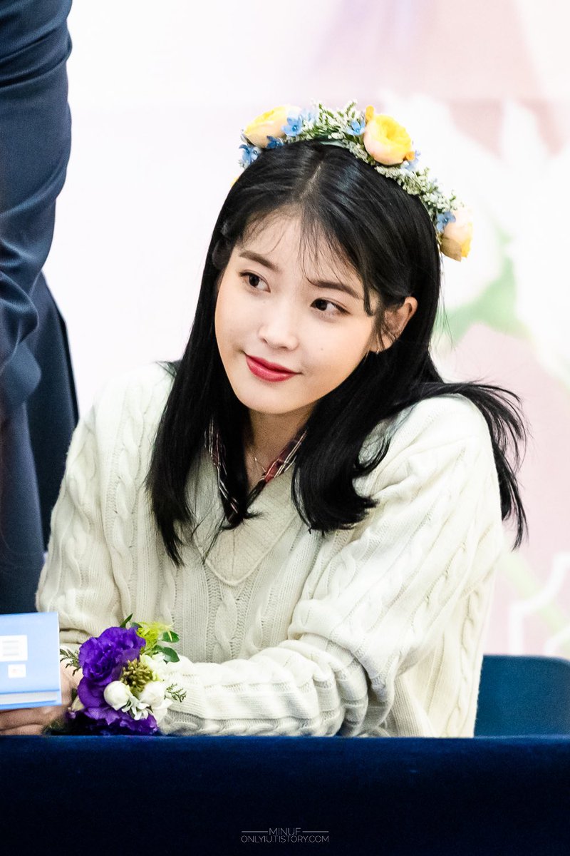 #IU #아이유 #이지은 #iu #아이유 #이지은 ً @soft_iu