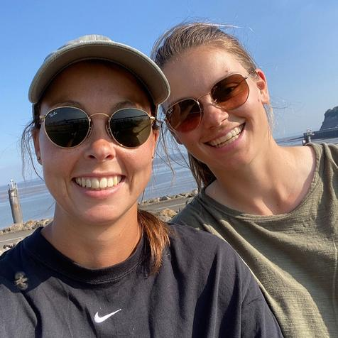 Amy Jones's Instagram, Twitter & Facebook on IDCrawl