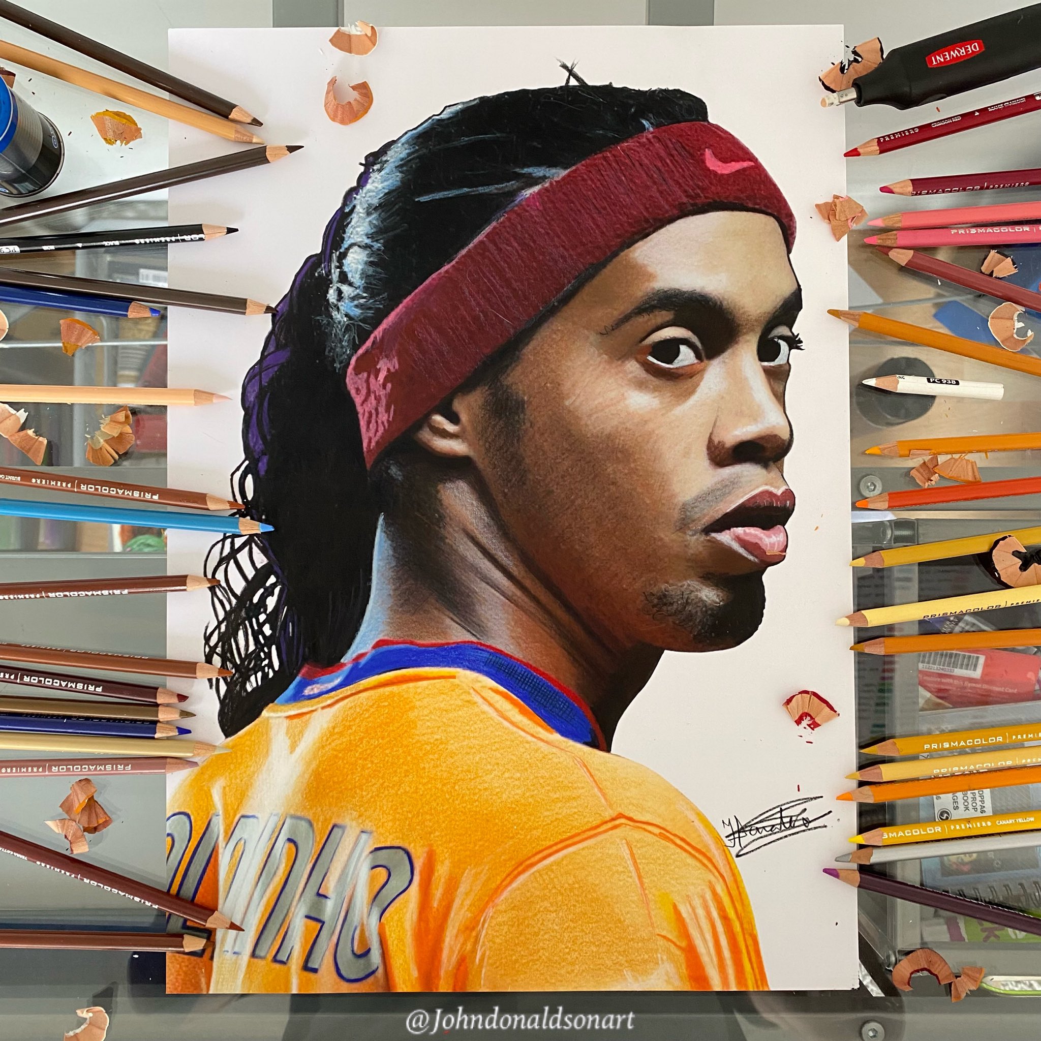 Ronaldinho Pencil Drawing Mastering The Art Of Drawing Ronaldinho