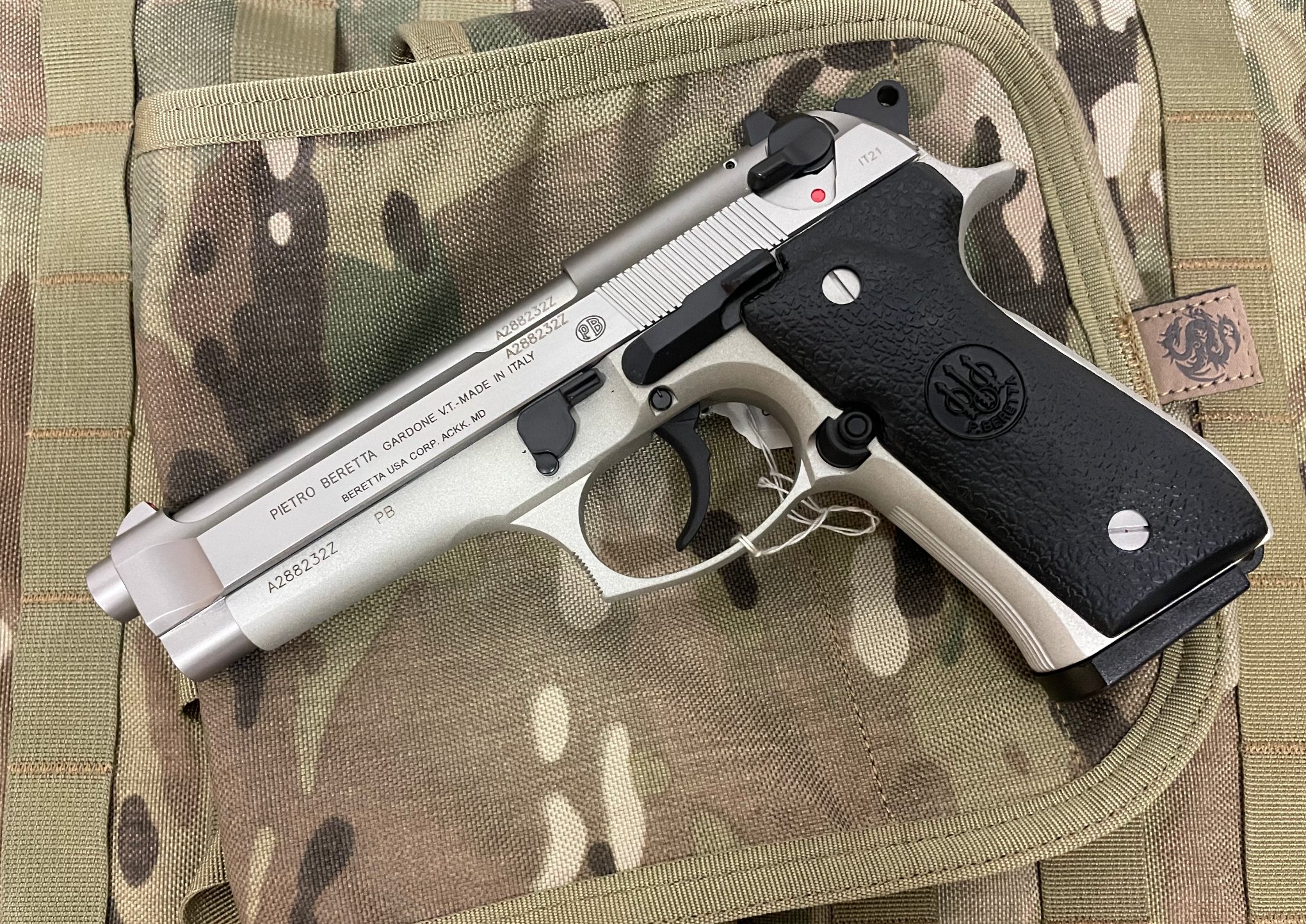 9mm Beretta 92fs Inox