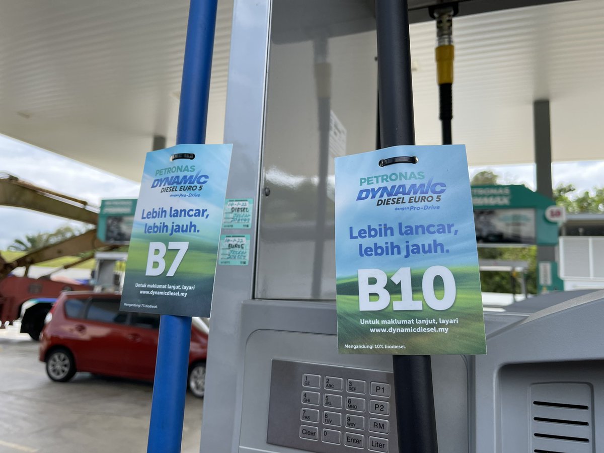 petronas euro 5 diesel - EduardotaroGarcia