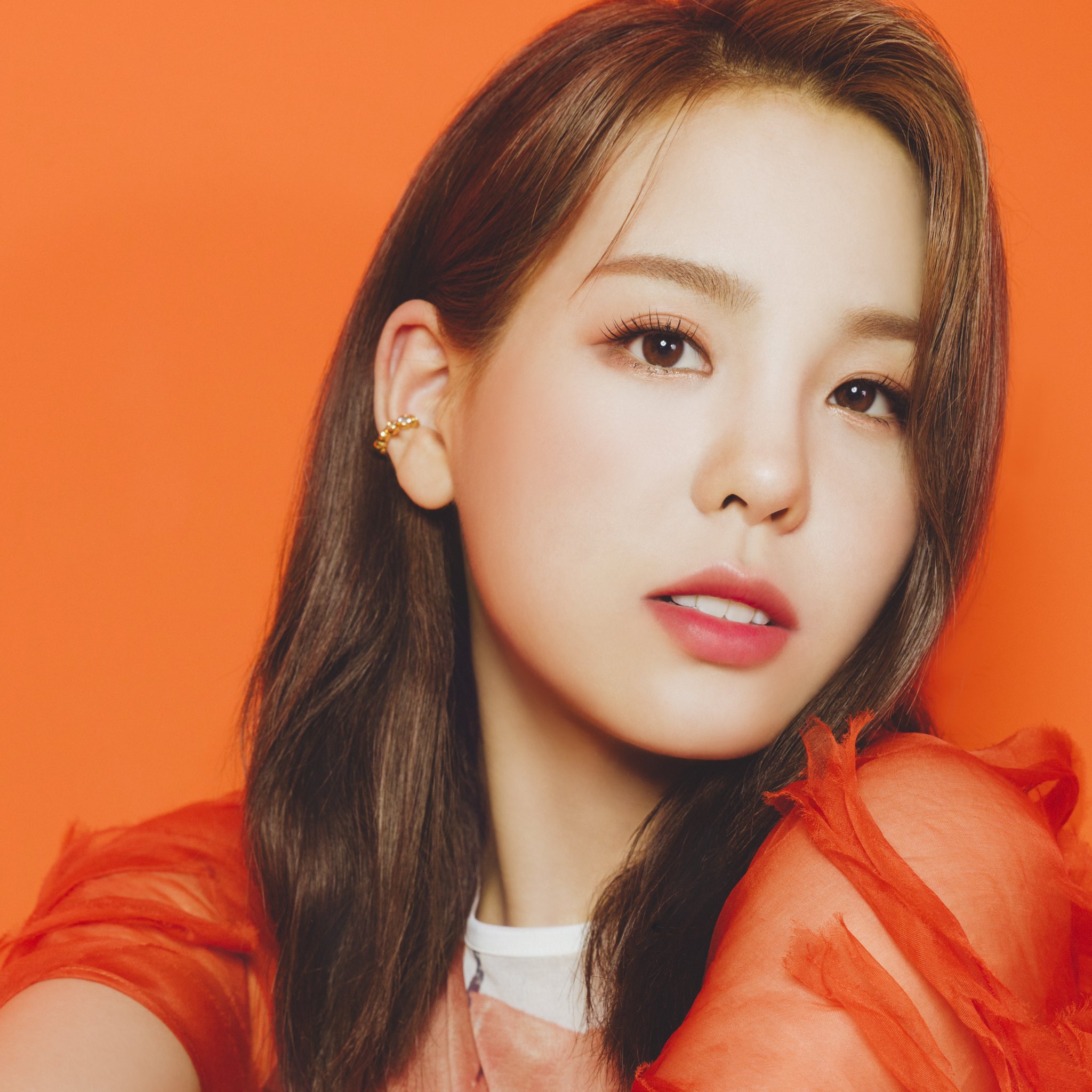 NiziU on Twitter: "NiziU 1st Album『U』 2021.11.24 Release [📸] MAKO･RIO･MAYA (Main Cut) #NiziU #ニ ...