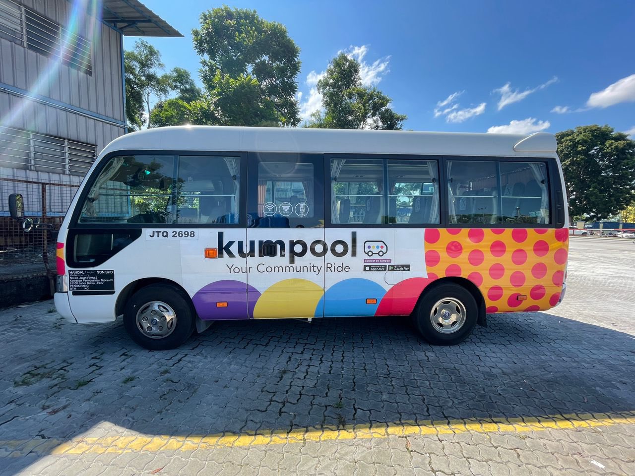 #myjohoronline on Twitter: "Have you tried the first e -hailing minibus app in Johor Bahru ...