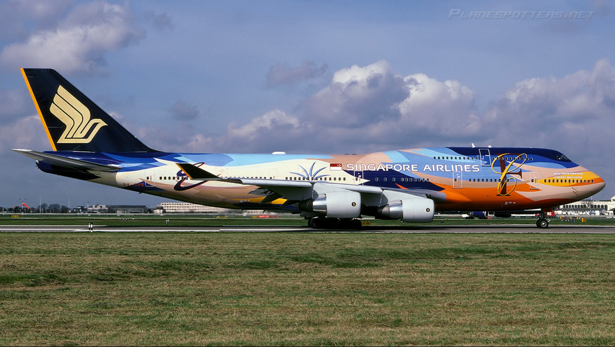 Singapore Airlines Flight 006