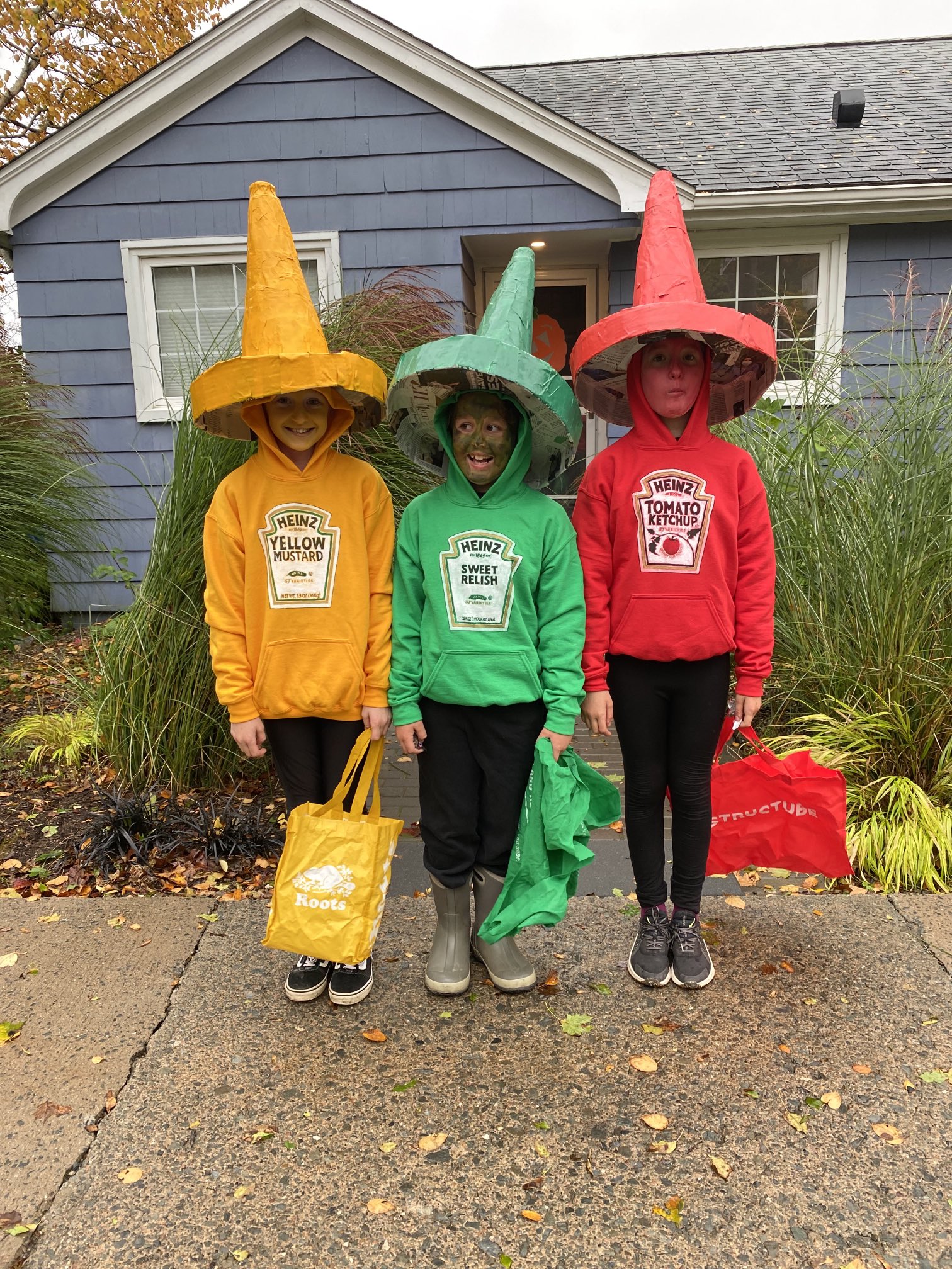 Ketchup And Mustard Costumes Diy