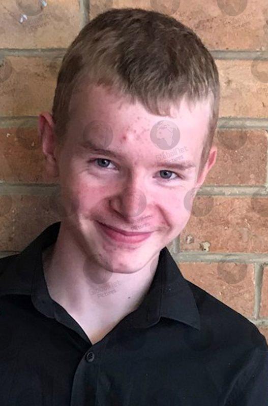 GlobalNet Pictures on Twitter: "Evil killer Lewis Ashdown, 20, stabbed his friend 107 times and ...