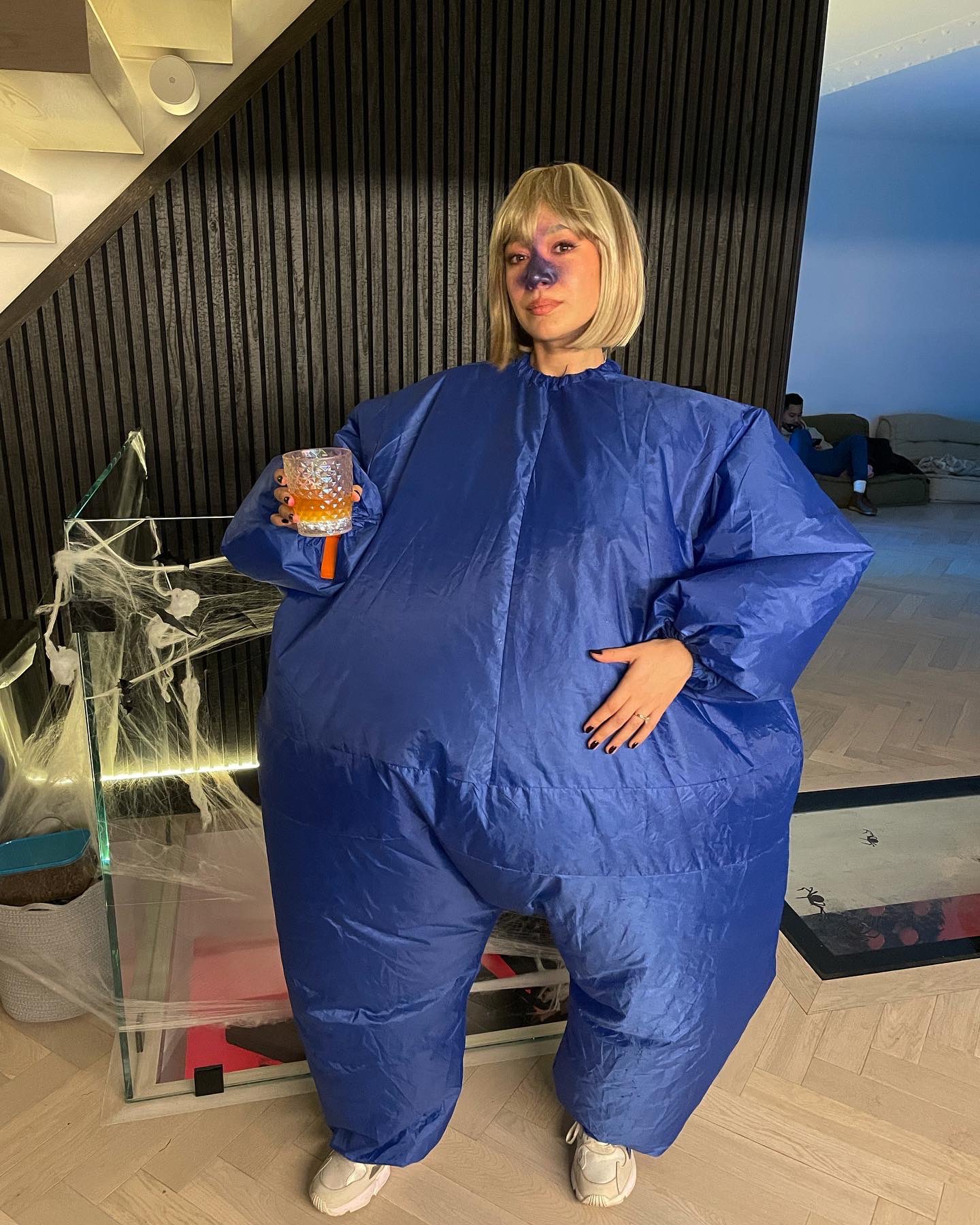 Violet Beauregarde Inflation Suit