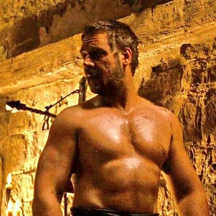 Russell Crowe Shirtless At My Signal, Unleash Hell!' What The