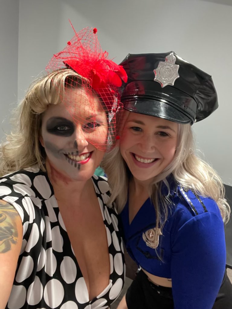 ๐
๐ผ๐๐ซ๐ฌ๐๐๐ซ๐ค๐๐ฎ๐๐ค๐จ๐ฅ๐๐
๐ฟ On Twitter What Better Way To Spend Halloween Than With Your Slut Partner