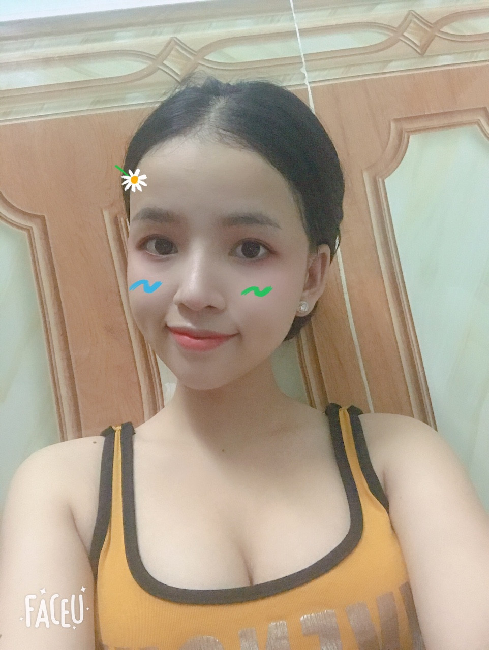 Yến vy on Twitter: "tìm trai trẻ chơi đá làm tình bú cặc https://t.co/TLtgBxFkiq" / Twitter