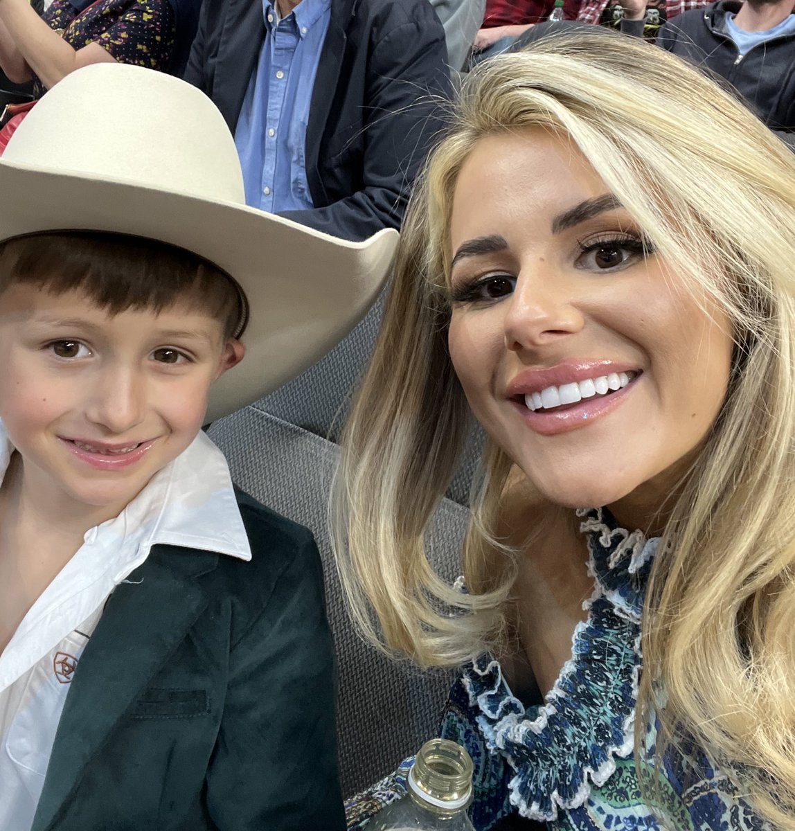 Kaitlyn Davis's Instagram, Twitter & Facebook on IDCrawl