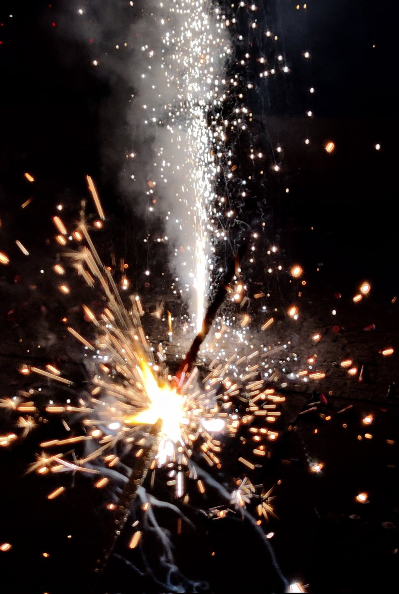 #Diwali Sparkler video - المسلسل من Abhinav Agarwal @AbhinavAgarwal - رتبها