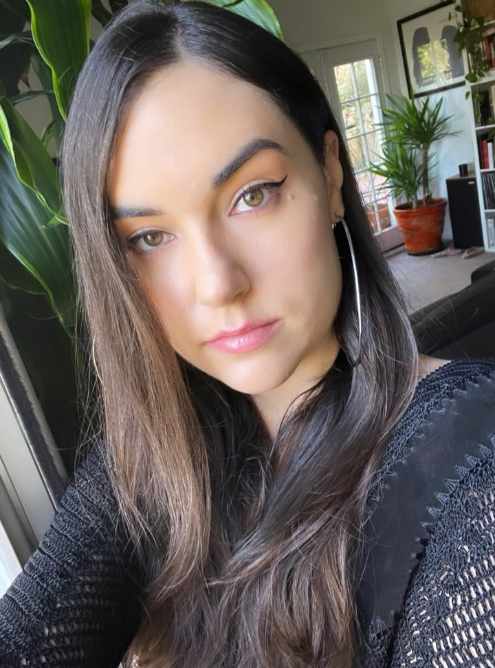 Sasha Grey on Twitter: "CRAWLING BACK INTO MY CAVE & STREAMING SILENT ...