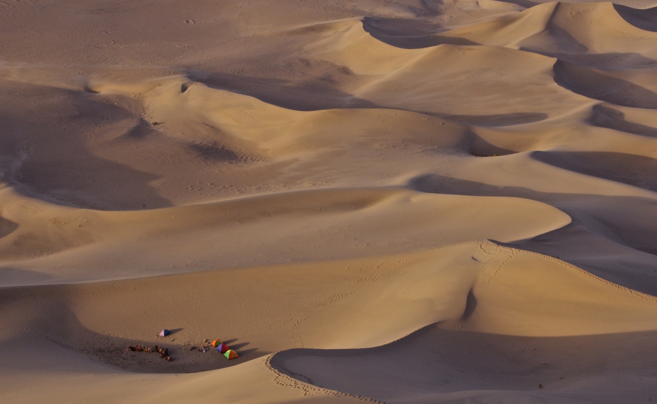 Seif Dunes In Sahara Desert
