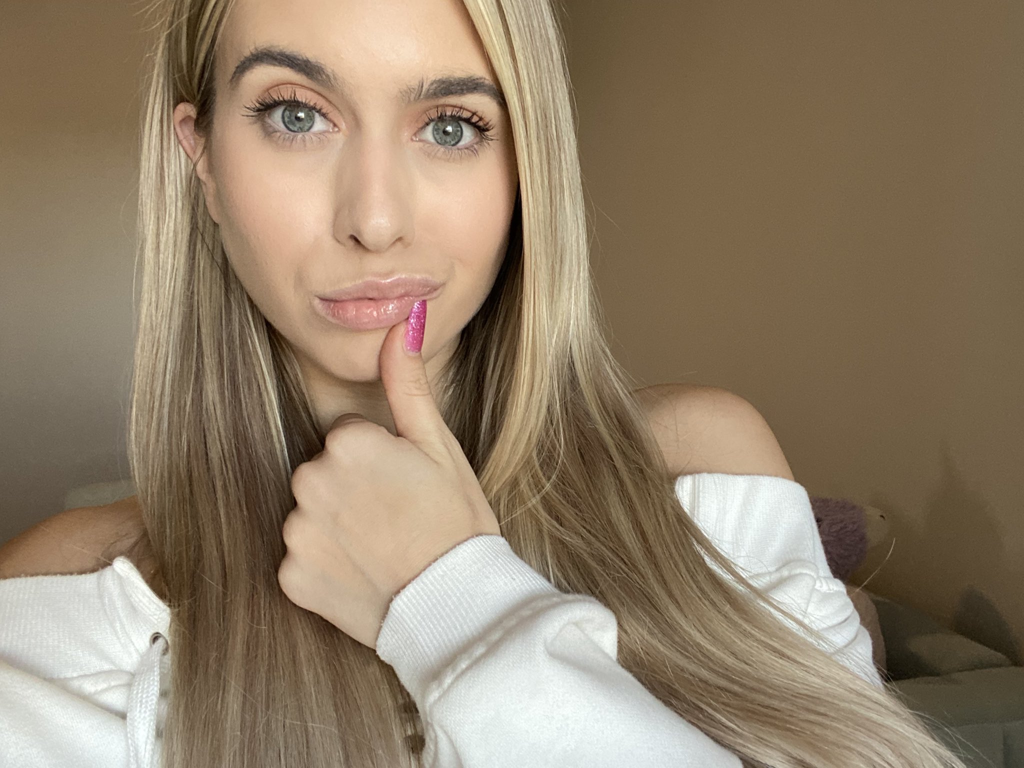 Tw Pornstars 1 Pic Jill Kassidy Twitter Going Live See You Soonπ