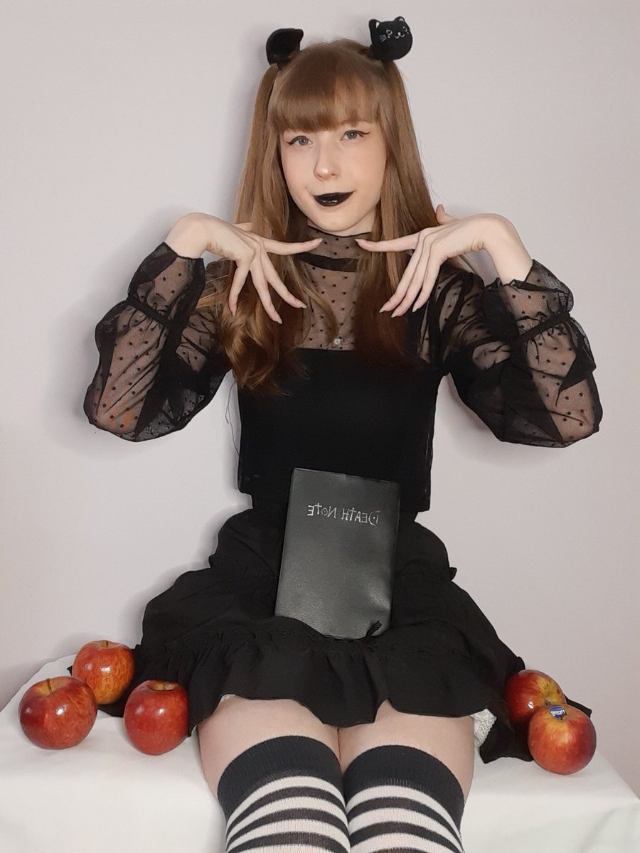 🍑Kiki Glitter Cosplay🍑 (@KikiGlitterCos) さんのコスプレ作品まとめ (10 件) - Twoucan