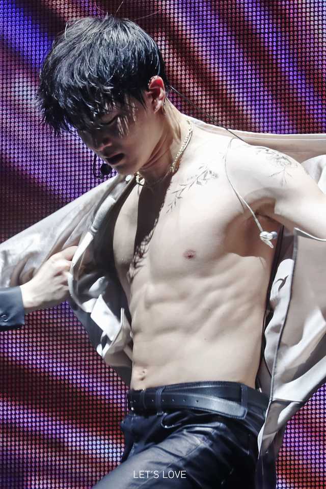 Exo Suho Body
