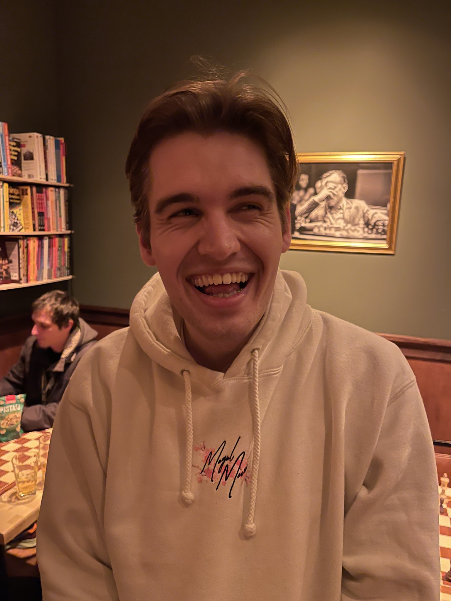 Alexandra Botez on Twitter: "We found the Norwegian @LudwigAhgren!? https://t.co/Bs9Z3e64sU ...