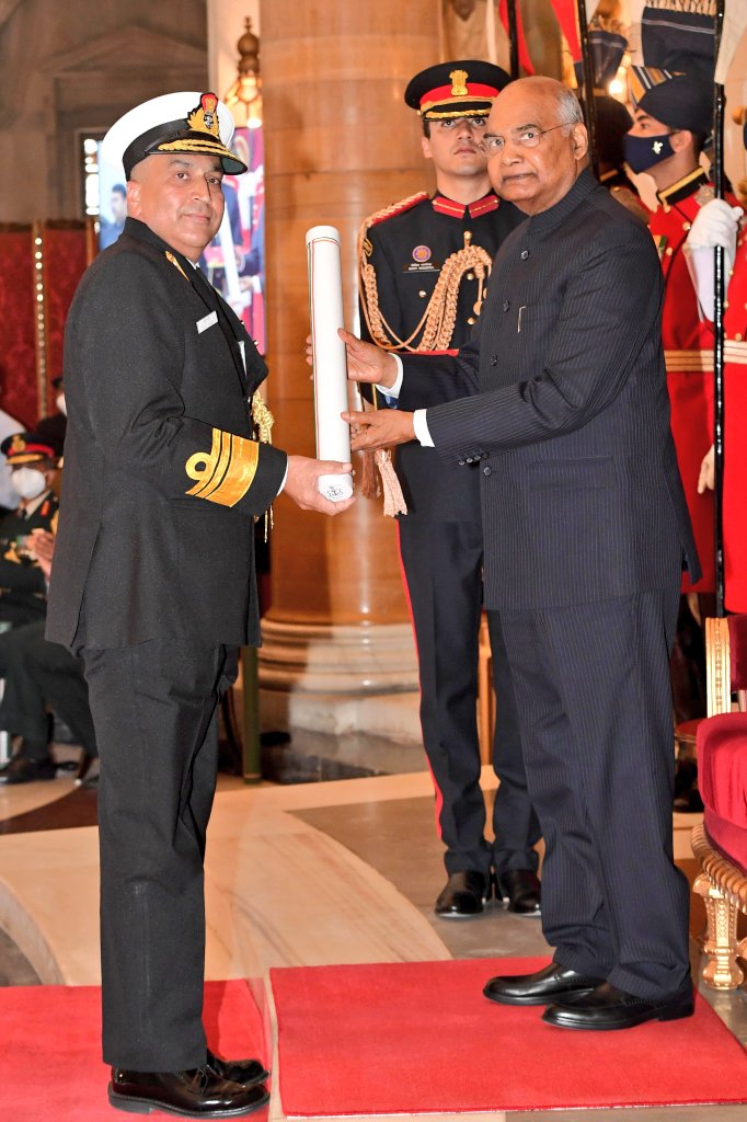 Captain DK Sharma on Twitter: "Heartiest Congratulations to VAdm Suraj Berry, VAdm Rajesh ...