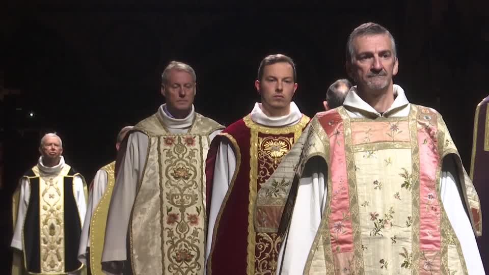 Volunteer models decked out in elaborate priest robes from the 17th to ...