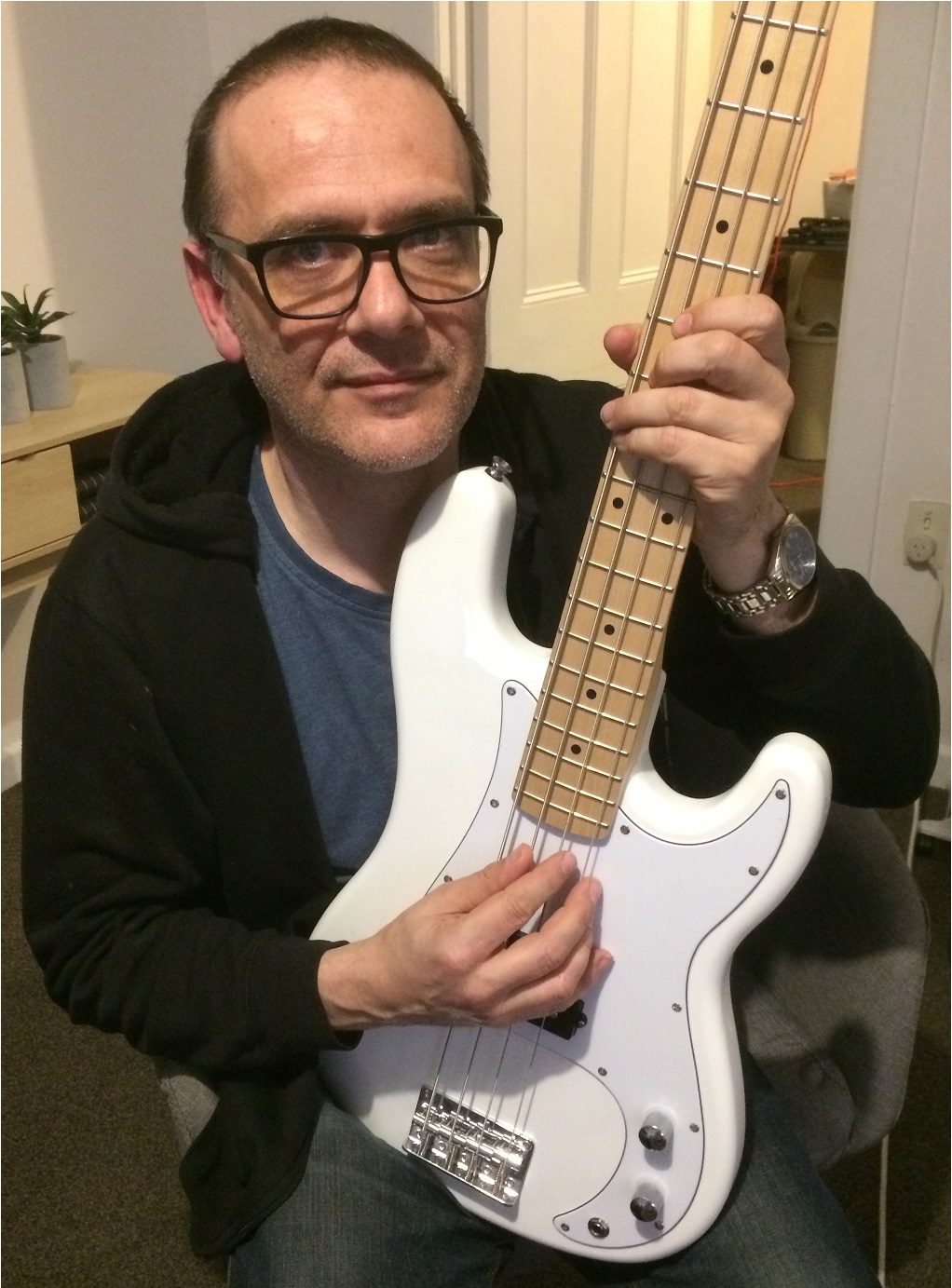 Andrew Healey (@kiwisongwriter) / Twitter