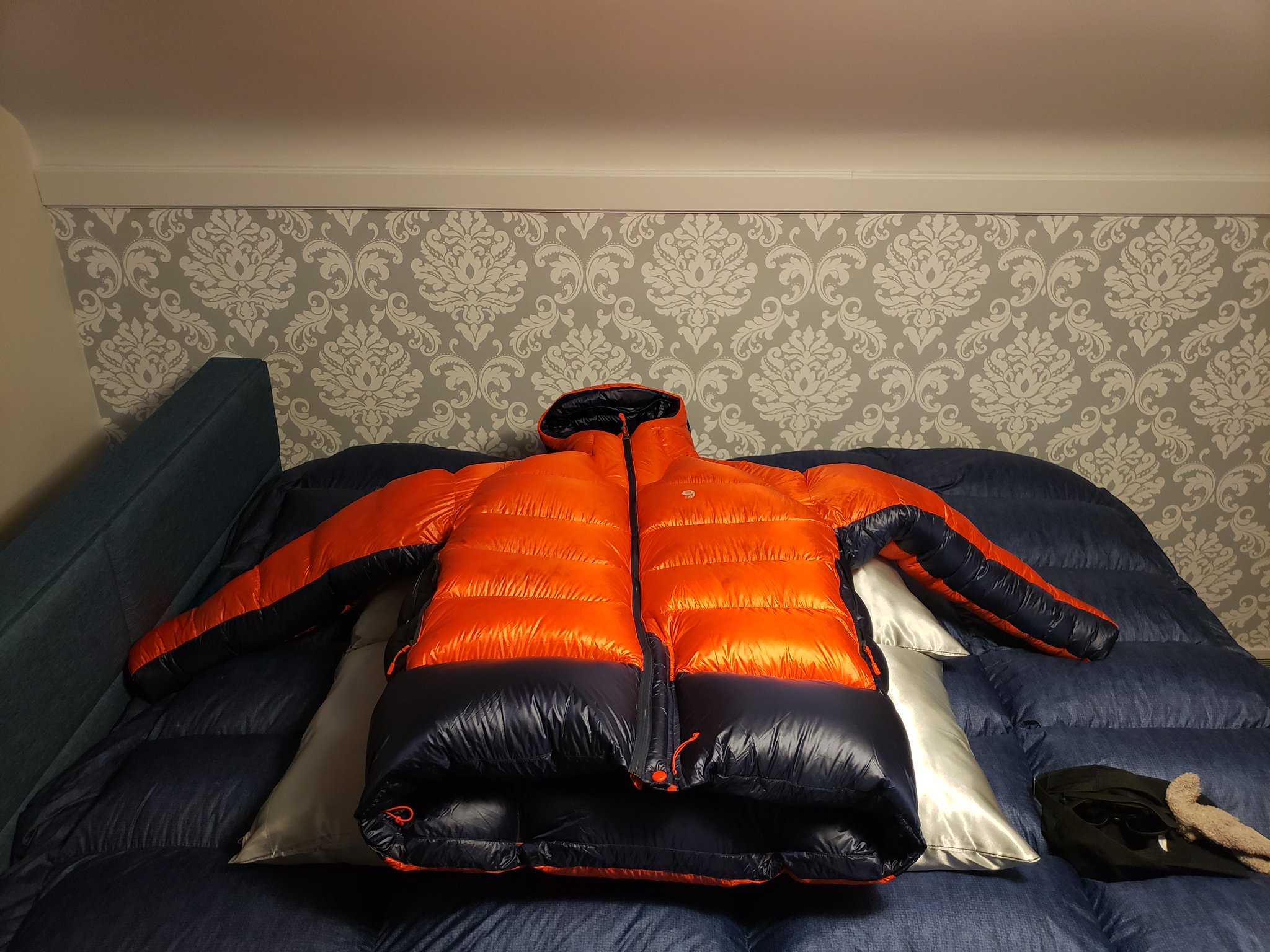 TW Pornstars - 1 pic. Downfreak. Twitter. Mountain Hardwear Phantom ...