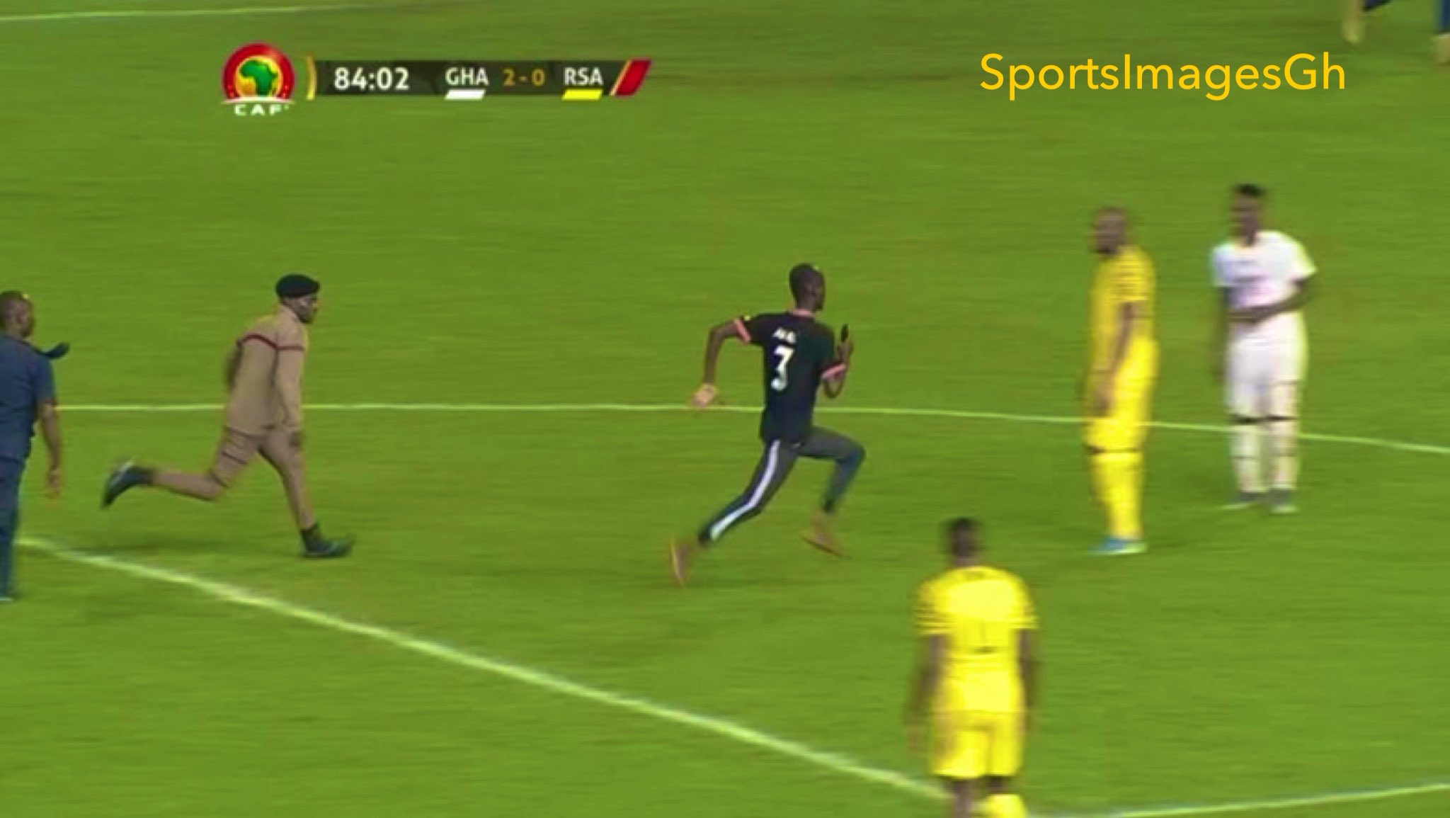 Africans Be Like Playing Temple Run