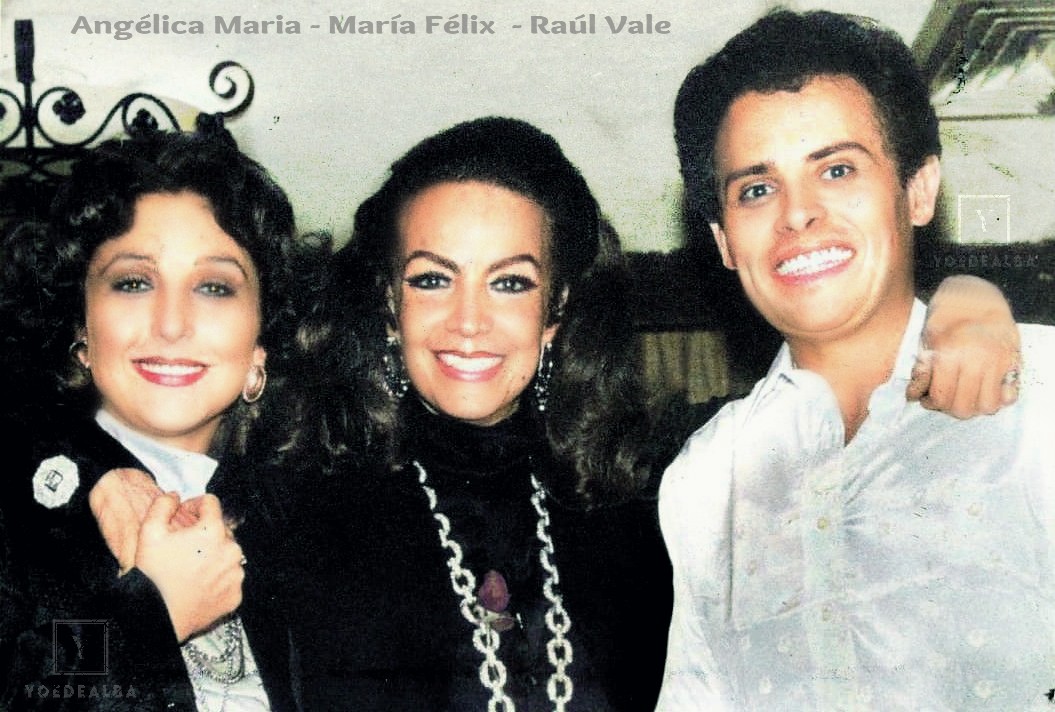 Angelica Maria Y Raul Vale