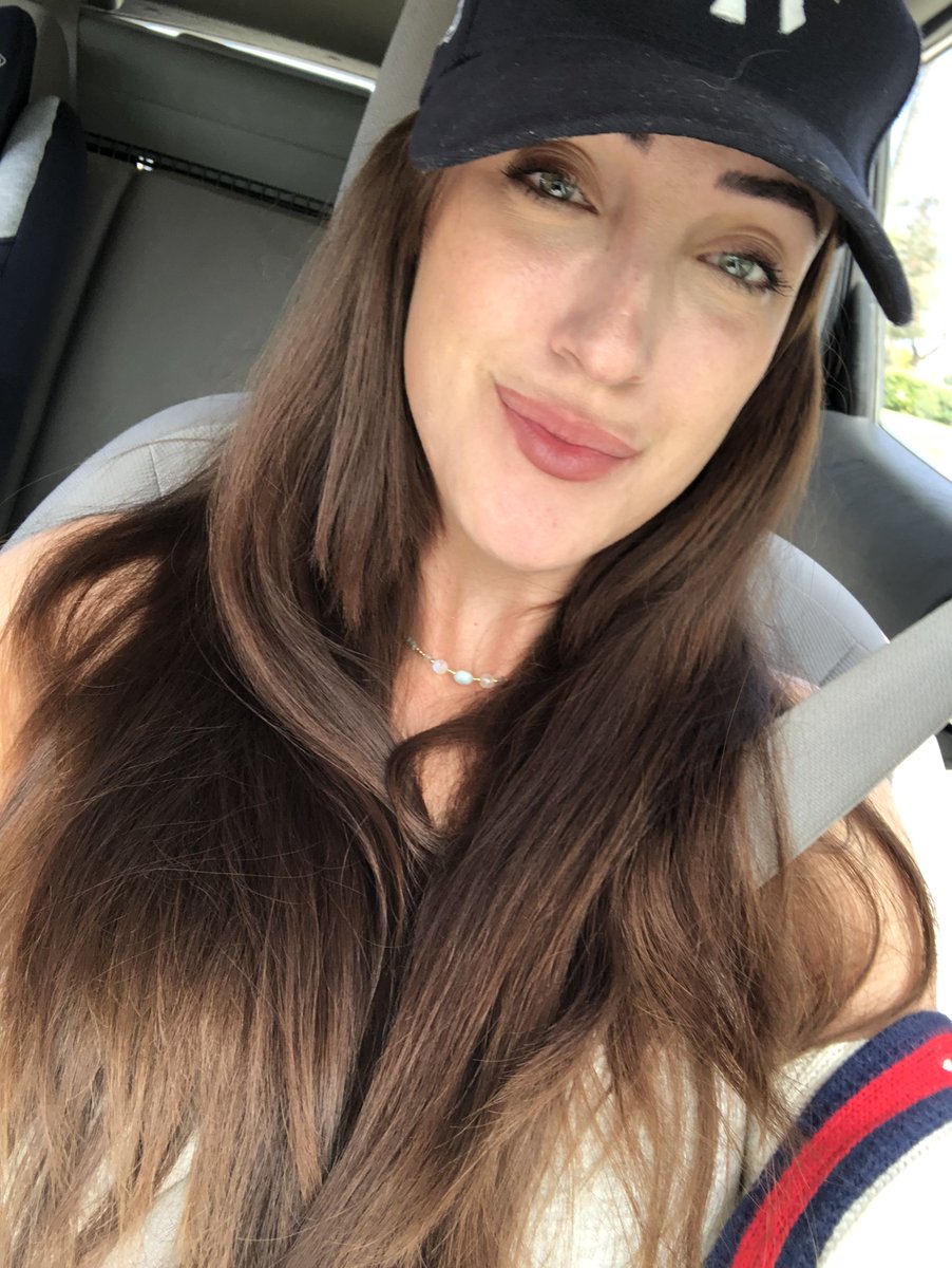 I want you to make me shake. Now. 😈💋🍑👅 San J Summer @san_j_summer