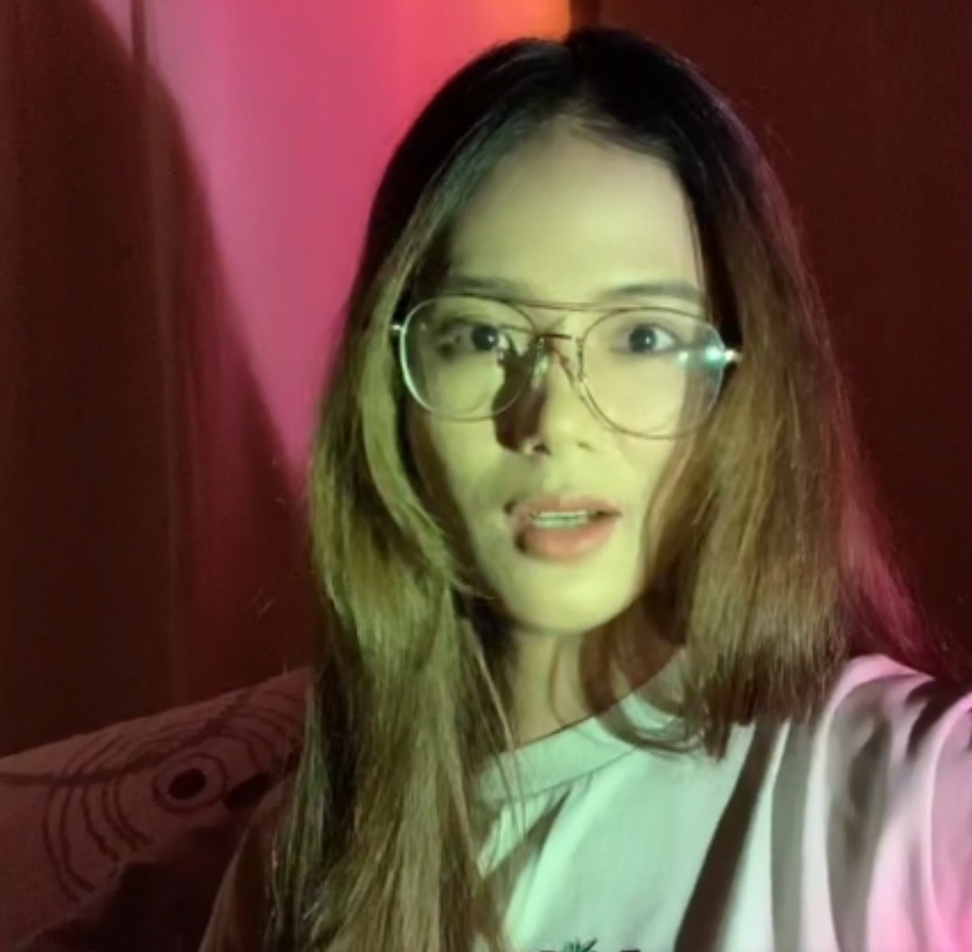 𝓜𝓲𝓻𝓪 (@arim18_) | Twitter