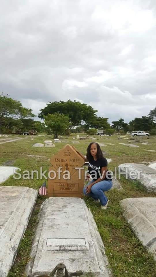Esther Rolle Grave