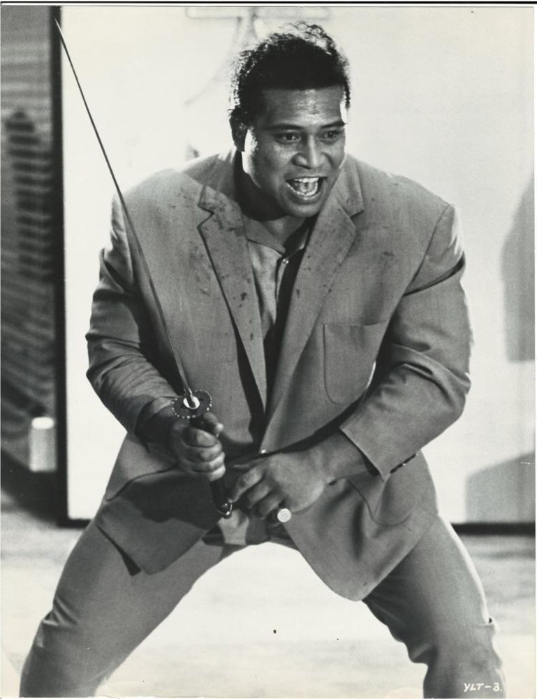Peter Maivia James Bond