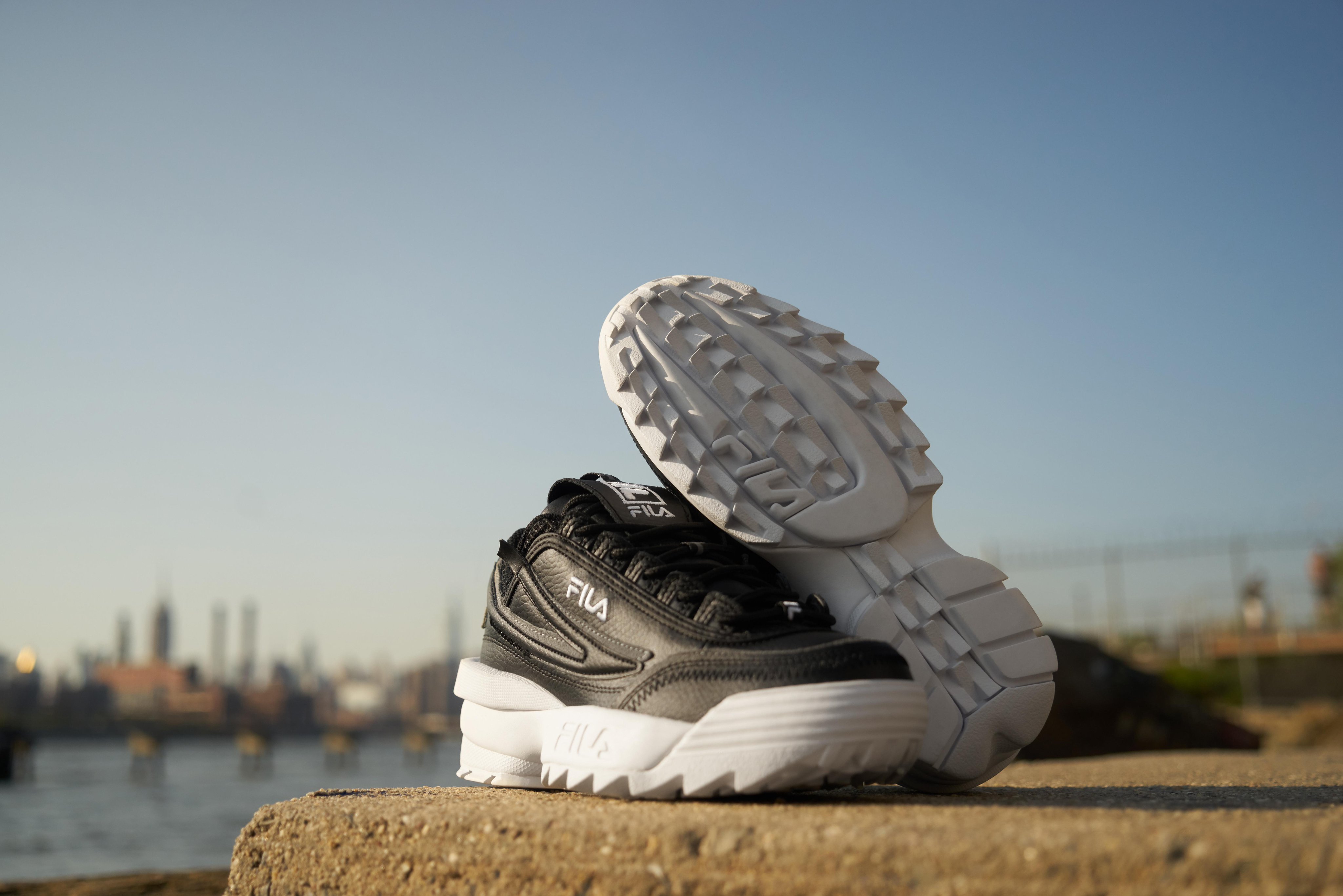 FILA on X Ready set go It s time to hit the pavement in the Women s Disruptor 2 EXP available now on https t oA7WrBeAhK https t bsZhqbW95l X