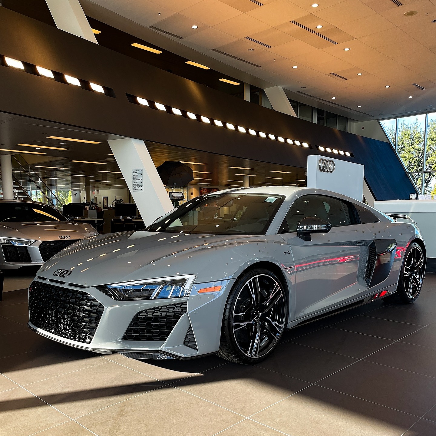 2022 Audi R8 V10 Plus
