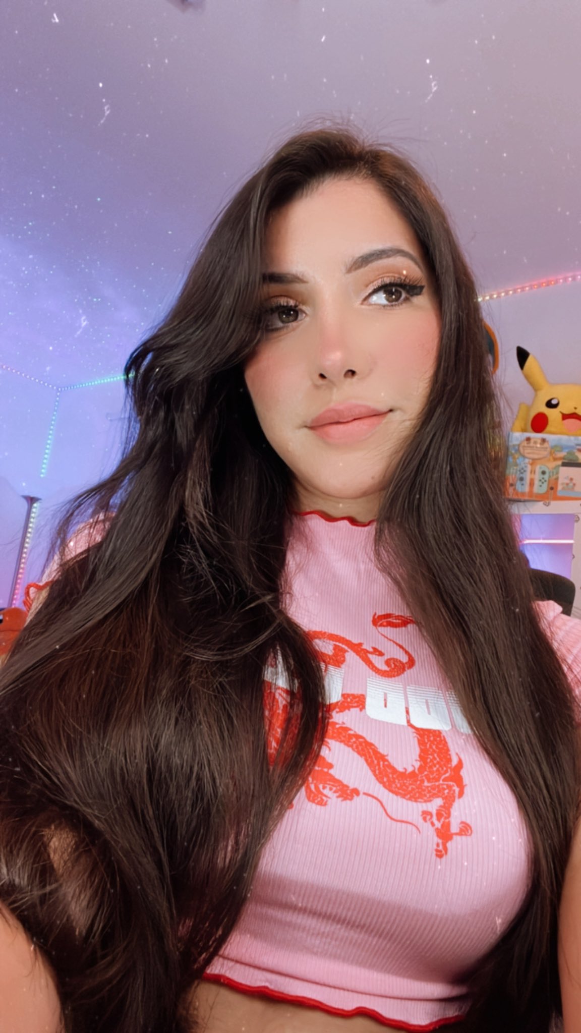 Tw Pornstars Daniela Azuaje Twitter Un Ratito Por Aquí 6 37 Am