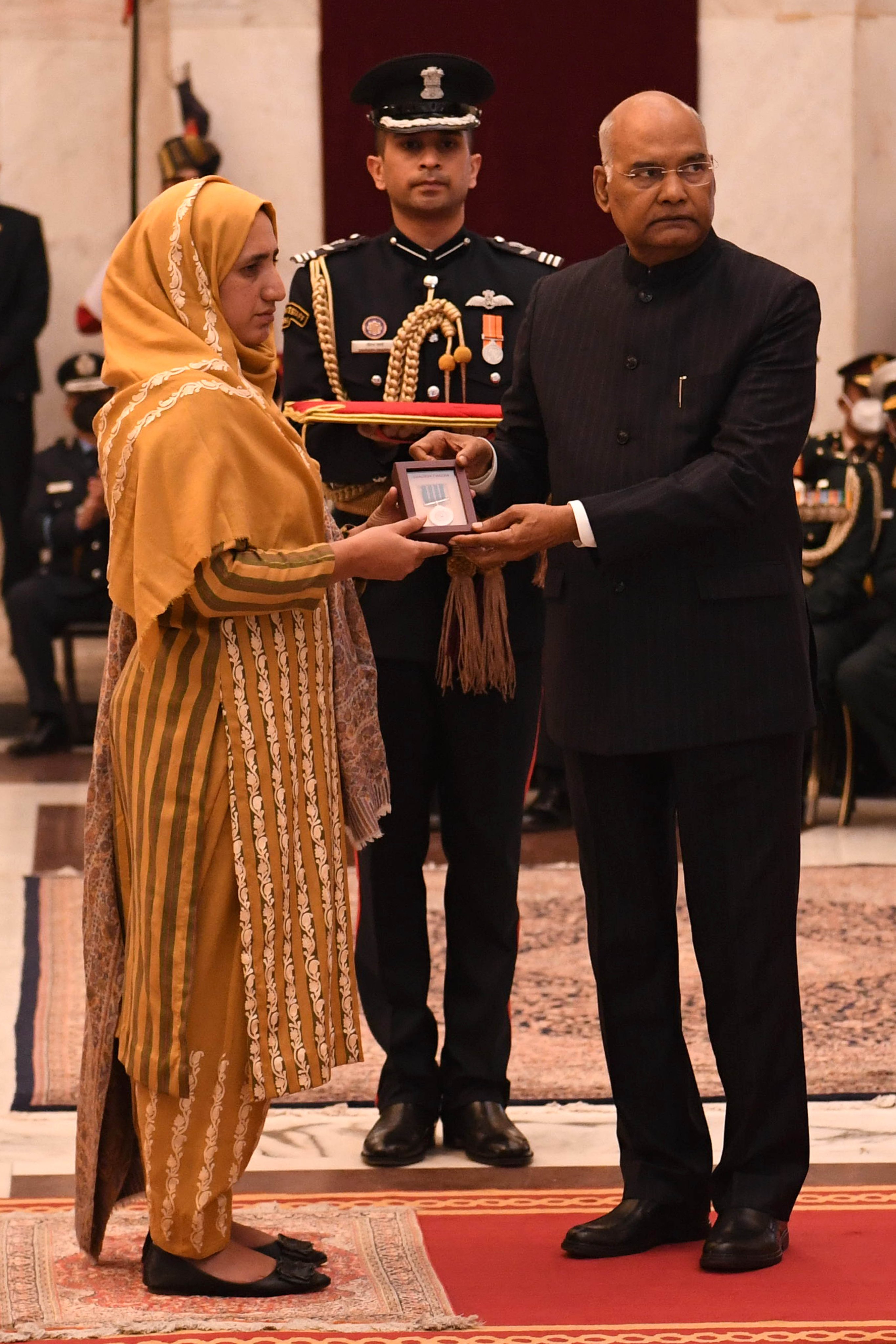President Of India On Twitter President Kovind Presents Shaurya