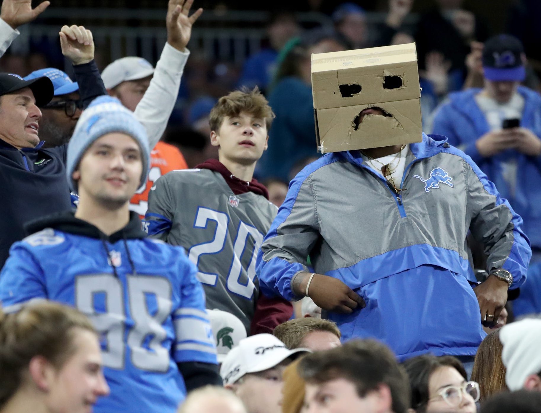 Sports Fans Paper Bags at Margaret Bower blog