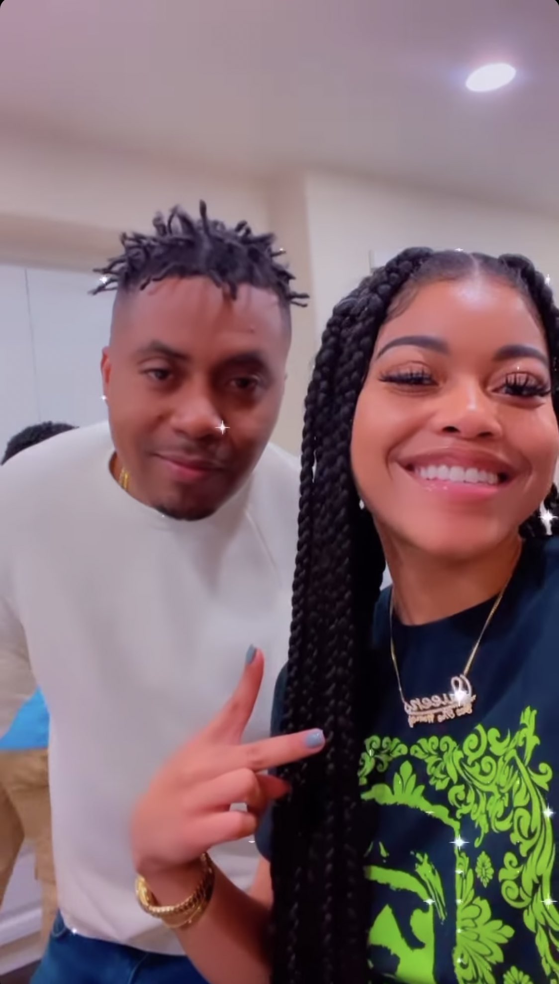 Nas And His Daughter Feels Good 2 B Home: December 2006