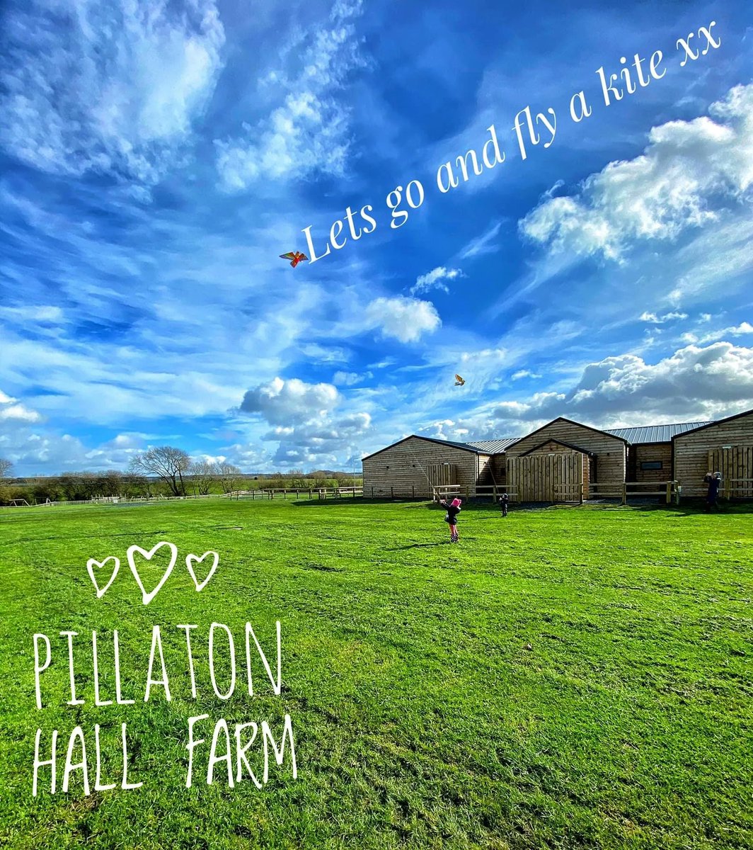 Camping and Caravaning in Staffordshire countryside - Pillaton Hall Farm