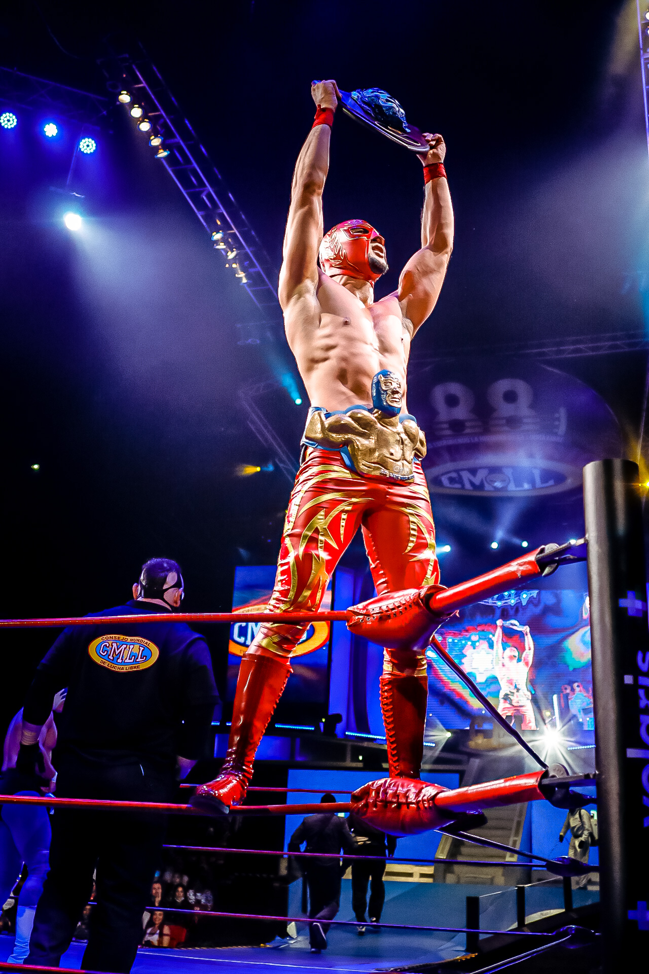CMLL: Soberano Jr. conquista la Leyenda Azul 2021 | Superluchas