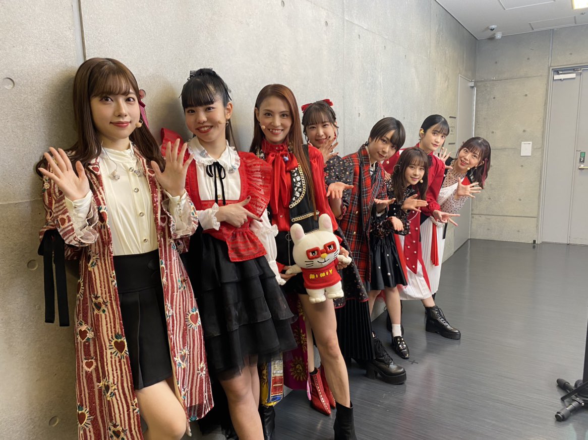 アミューズ ミミー と、ゆかいなスタッフ！ on Twitter: "AMUSE VOICE ACTORS CHANNEL FES 2021 最高だったぁぁぁぁ！ お疲れ様でした！ 赤い衣装で ...