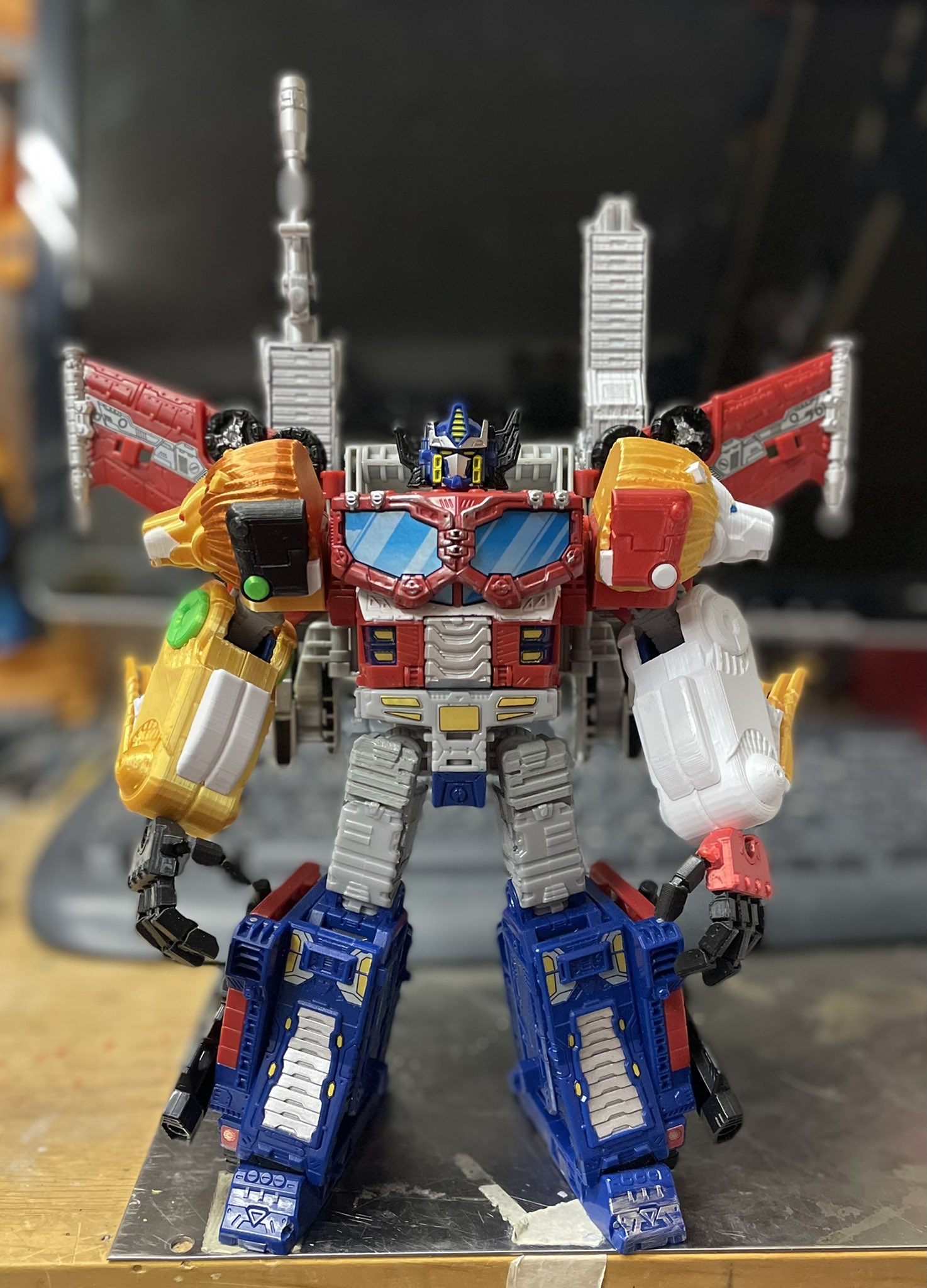 Transformers Cybertron Nemesis Breaker