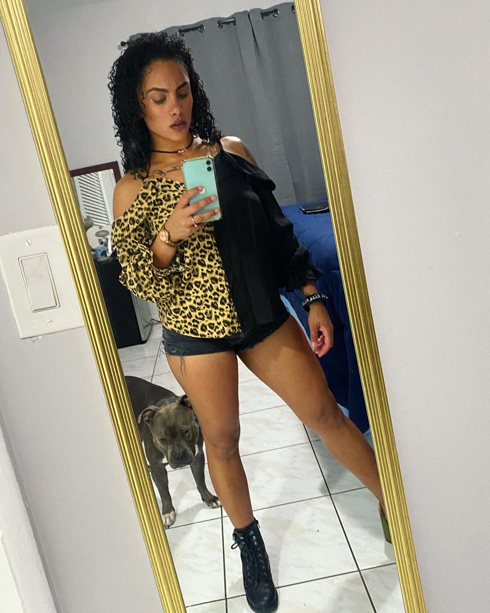 Jet. (@La_Mona_Riza) | Twitter